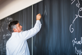 Profil de compétences de l'enseignant de niveau universitaire