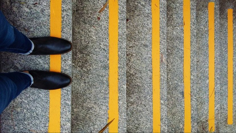 Learning by walking: four types of reflexive and embodied walks